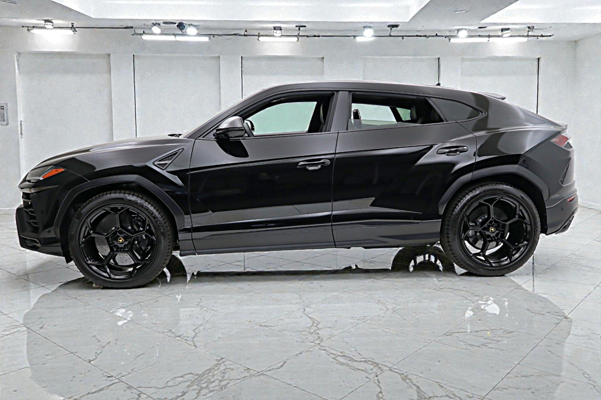 Used 2020 Lamborghini Urus /SELEZIONE PRE-OWNED CERTIFIED For Sale ...
