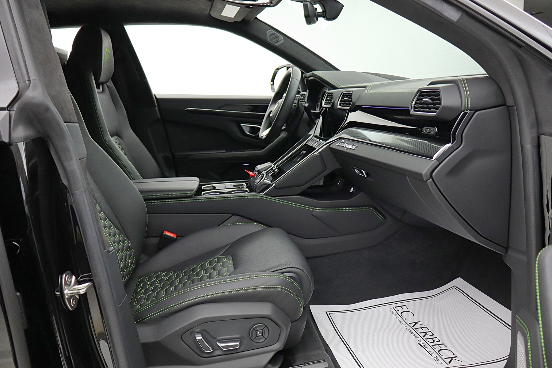 Used 2020 Lamborghini Urus /SELEZIONE PRE-OWNED CERTIFIED For Sale ...