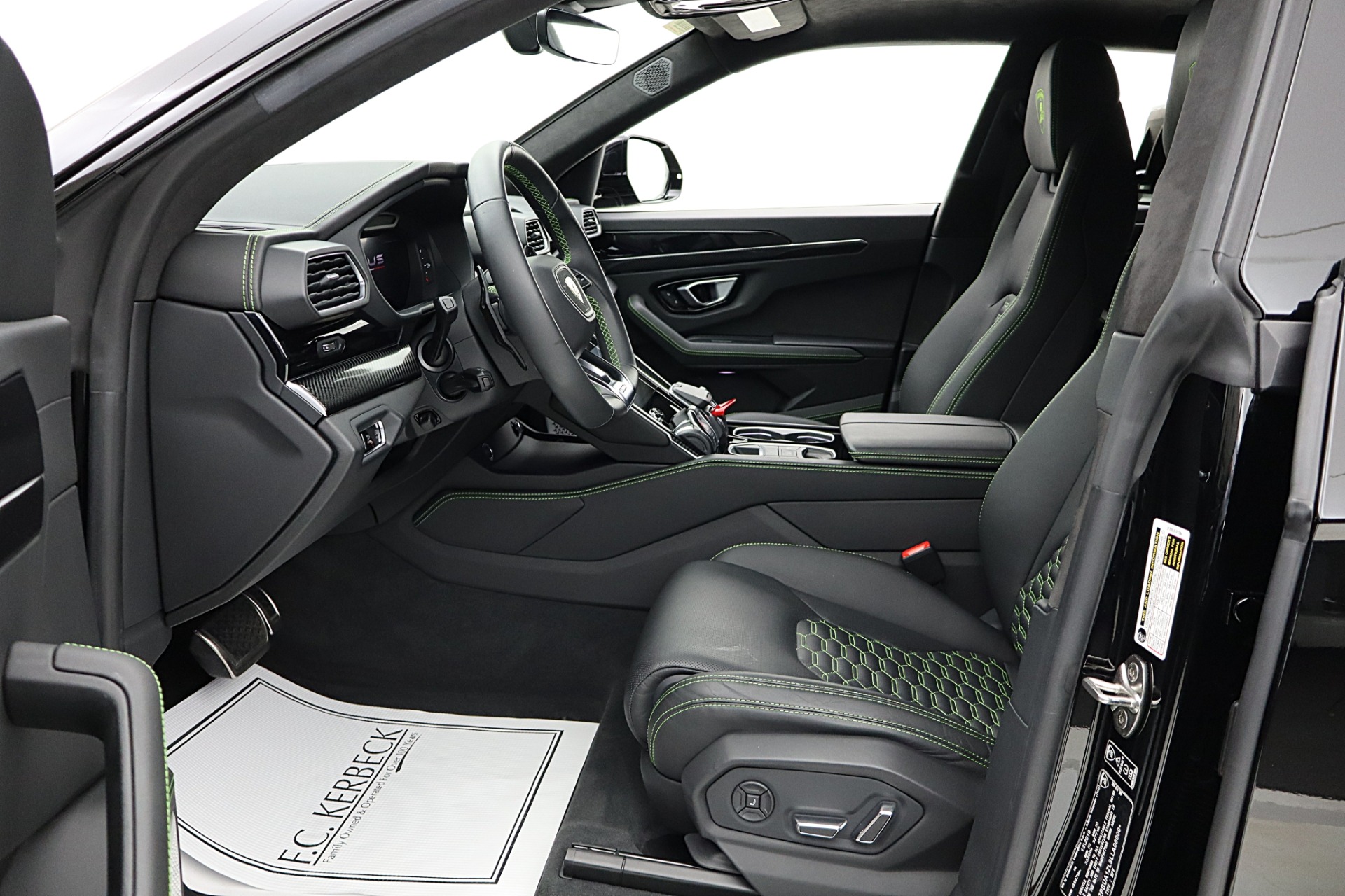 Used 2020 Lamborghini Urus /SELEZIONE PRE-OWNED CERTIFIED For Sale ...