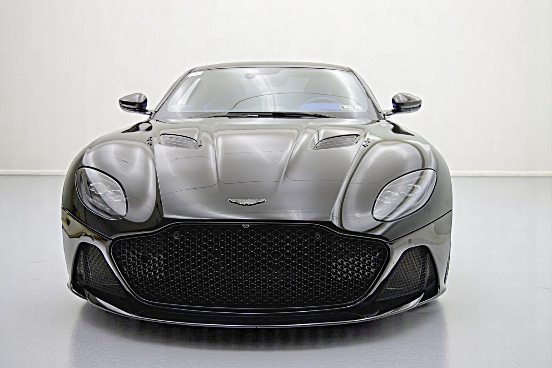 Used 2021 Aston Martin DBS Superleggera For Sale ($218,990) | F.C ...