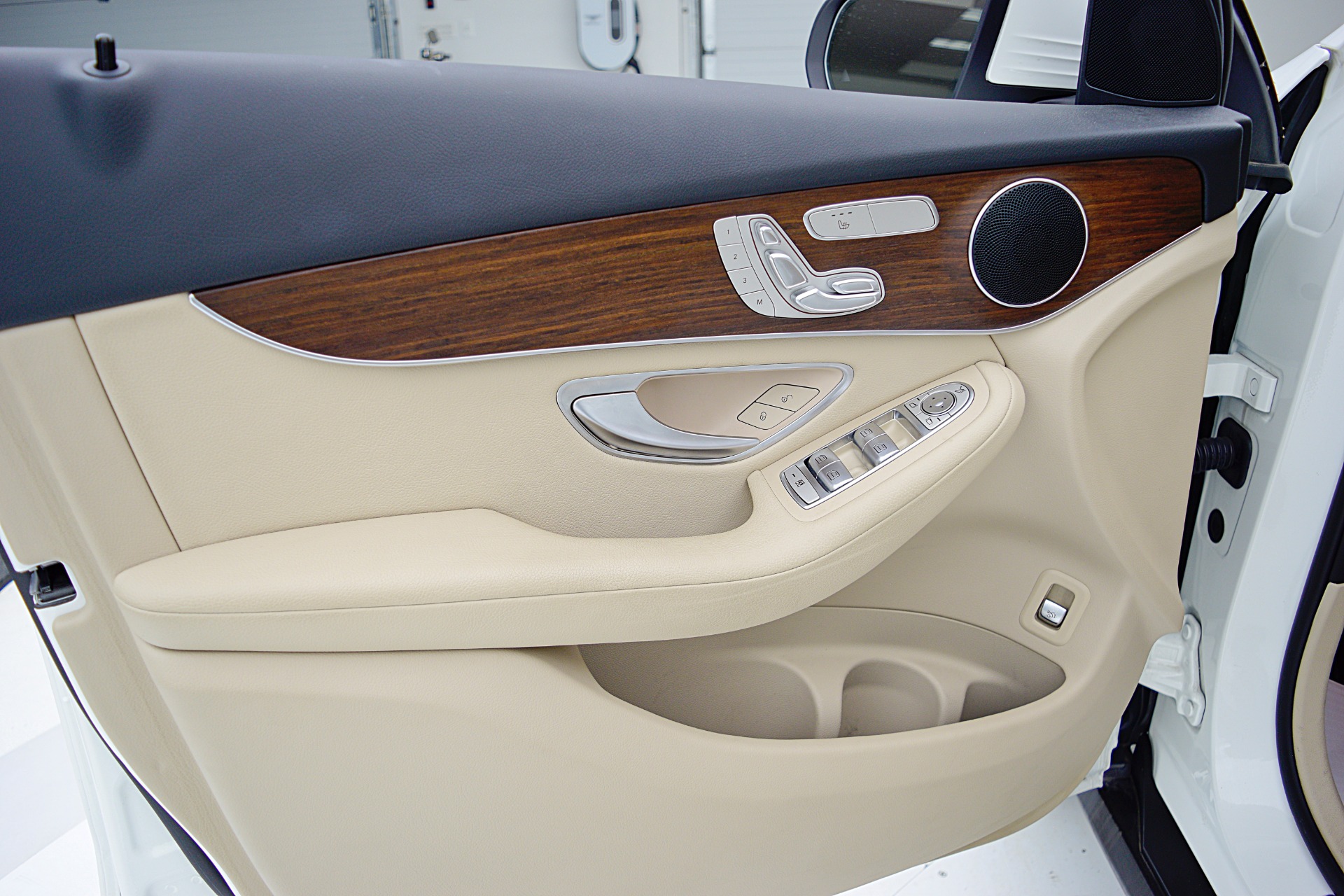 Used 2022 Mercedes-Benz GLC 300 W4 For Sale ($45,000) | F.C. Kerbeck ...