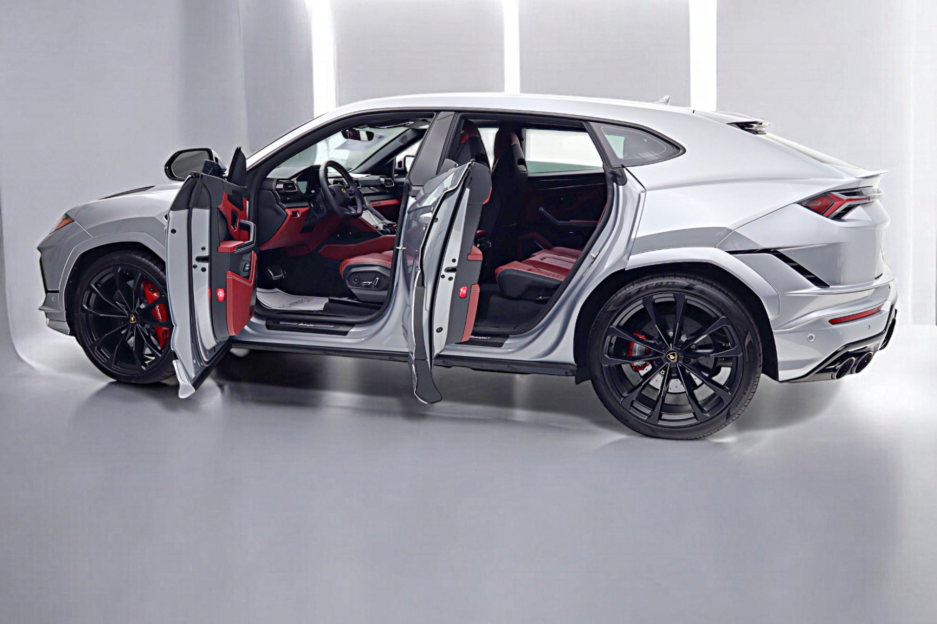 2023 Lamborghini Urus Lease Price