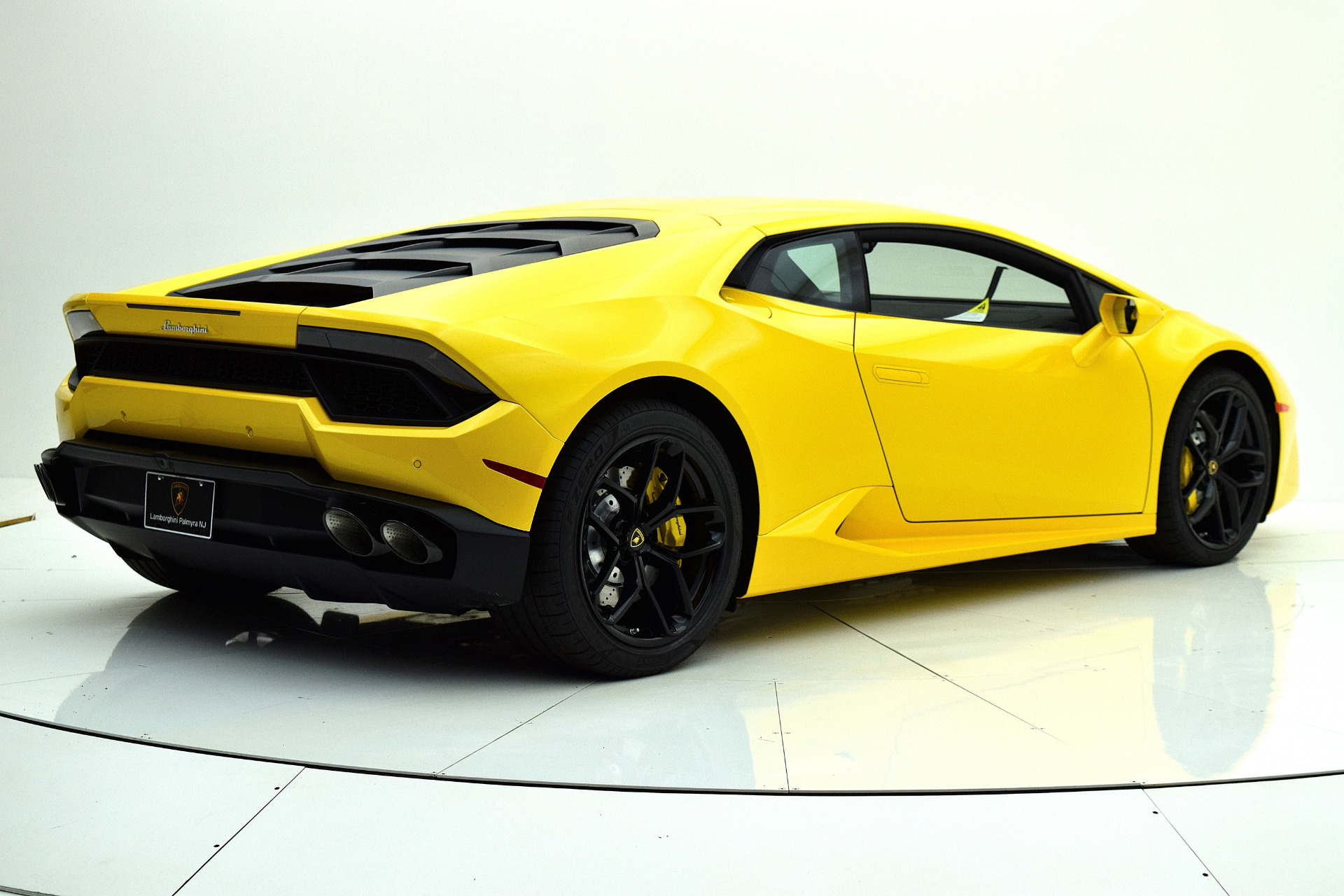 Used 2017 Lamborghini Huracan LP 580-2 For Sale ($239,880) | F.C ...