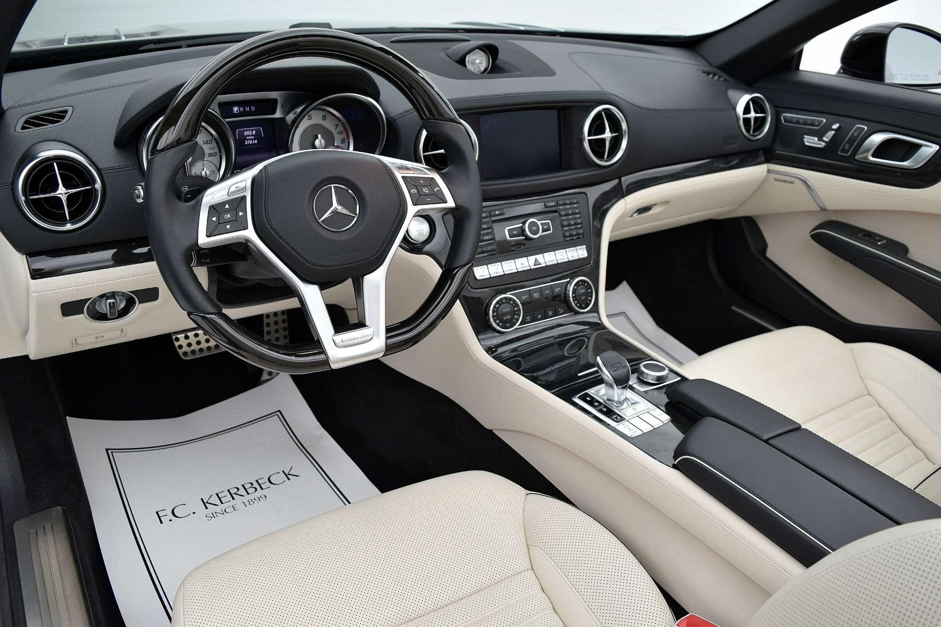 Used 2014 Mercedes-Benz SL-Class SL 550 For Sale ($55,880) | F.C ...
